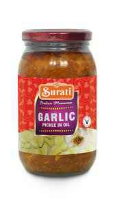 Buy Surati Garlic Pickle 700 Gm | Manpasand - Quicklly