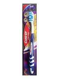 Buy Close Up Right Angle Toothbrush Medium 1 Each | Aapka Bazaar - Quicklly